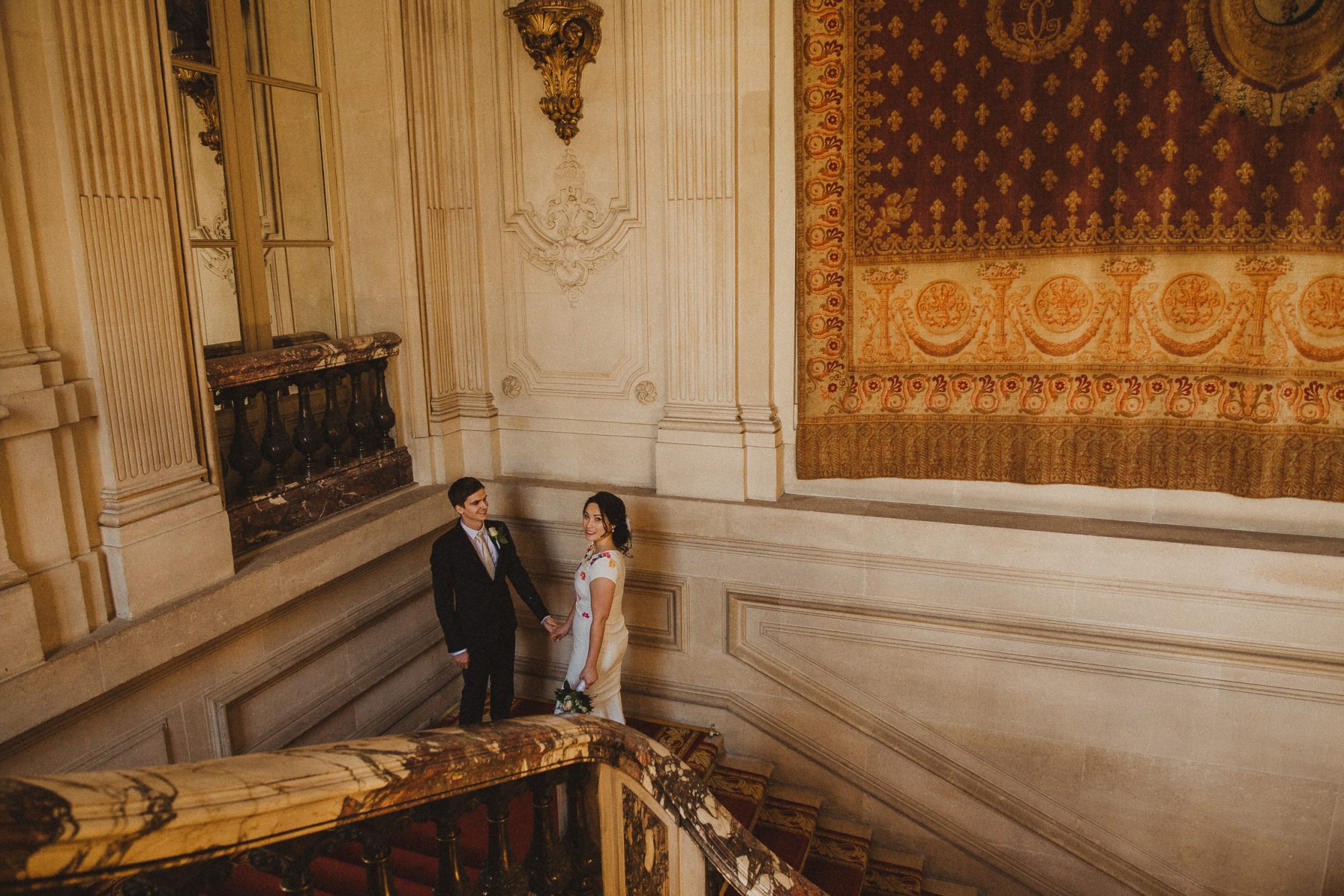 Photographe Mariage civil intime à la Mairie du 16ème, Paris