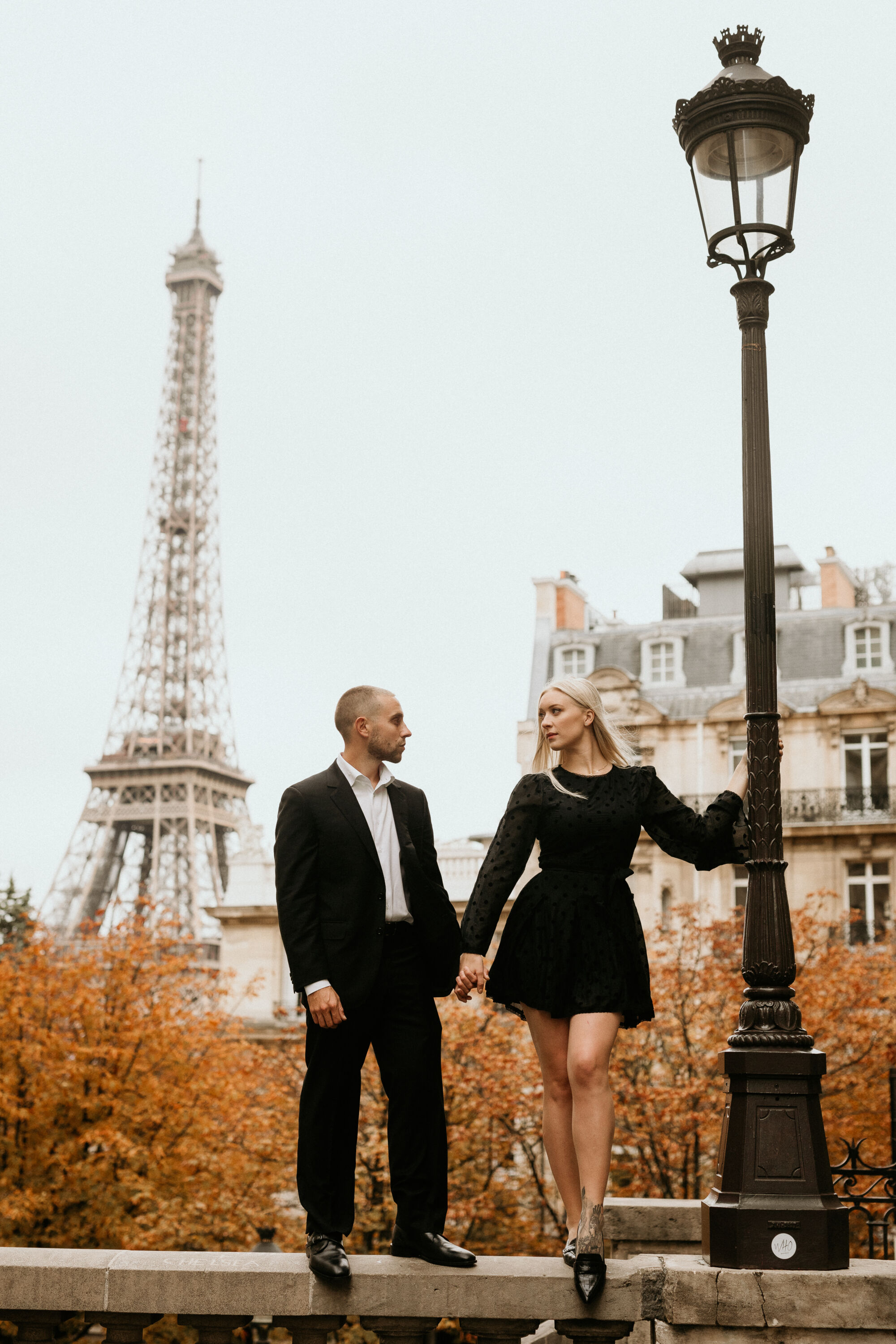 Paris Couple & Engagement Photographer | Through The Glass Paris
