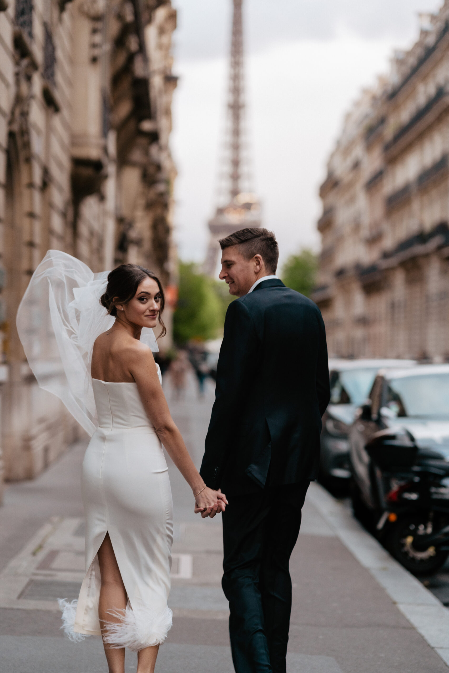 Mesmerizing Moments: A Paris Engagement under the Night Sky